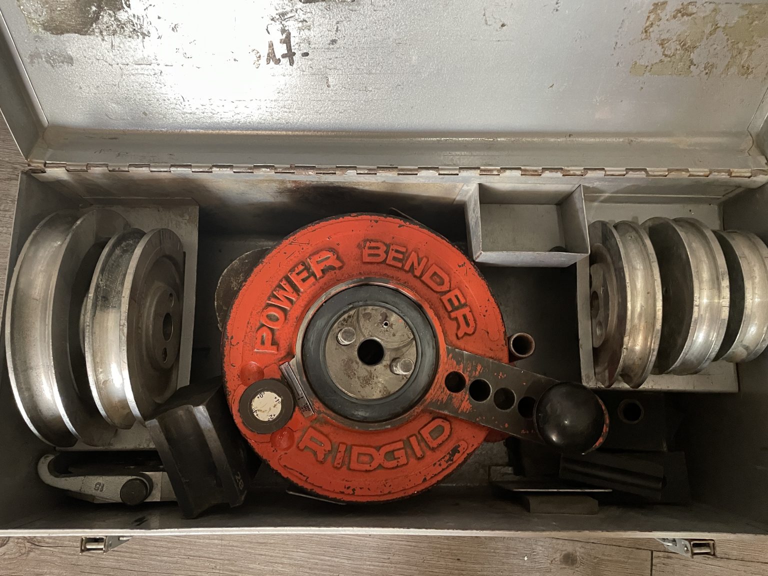 Cintreuse a établi ROTHENBERGER TYPE H; RIDGID – ABX Outillage